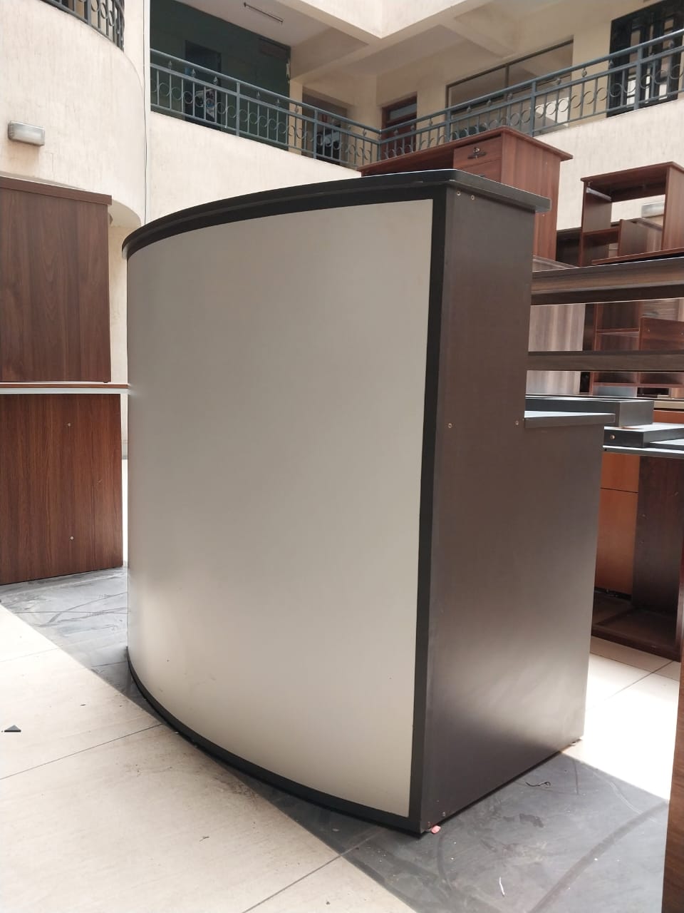 Curved office reception desk - Best Shop Furniture | Tables
